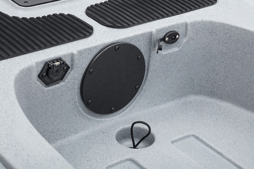 ASCEND 133X Sit-On Kayak with YAK Power